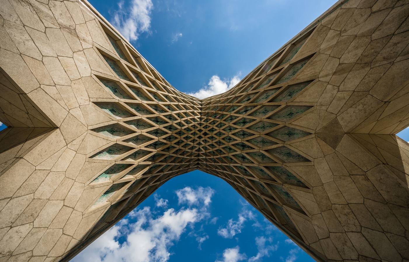 Le cabinet August & Debouzy renforce son département corporate avec l ...