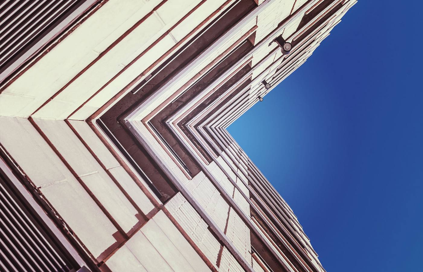 August & Debouzy in the Top 10 of M&A Legal Advisors